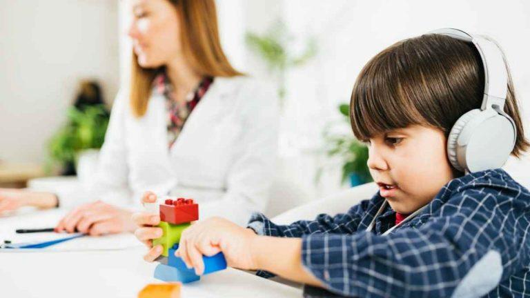 Why My Toddler Ignores Me: What to Do When Your Child Won't Listen ...